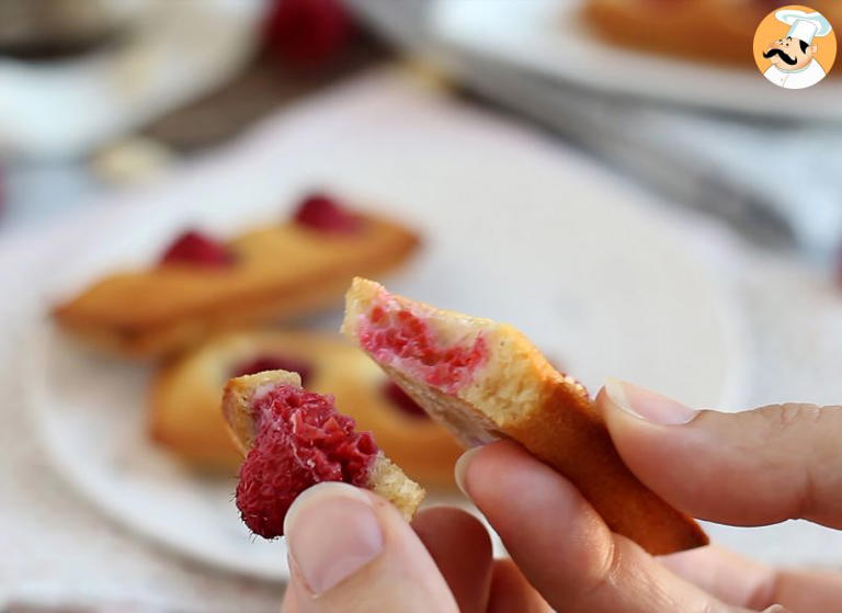 Raspberry financiers: a detailed and easy recipe