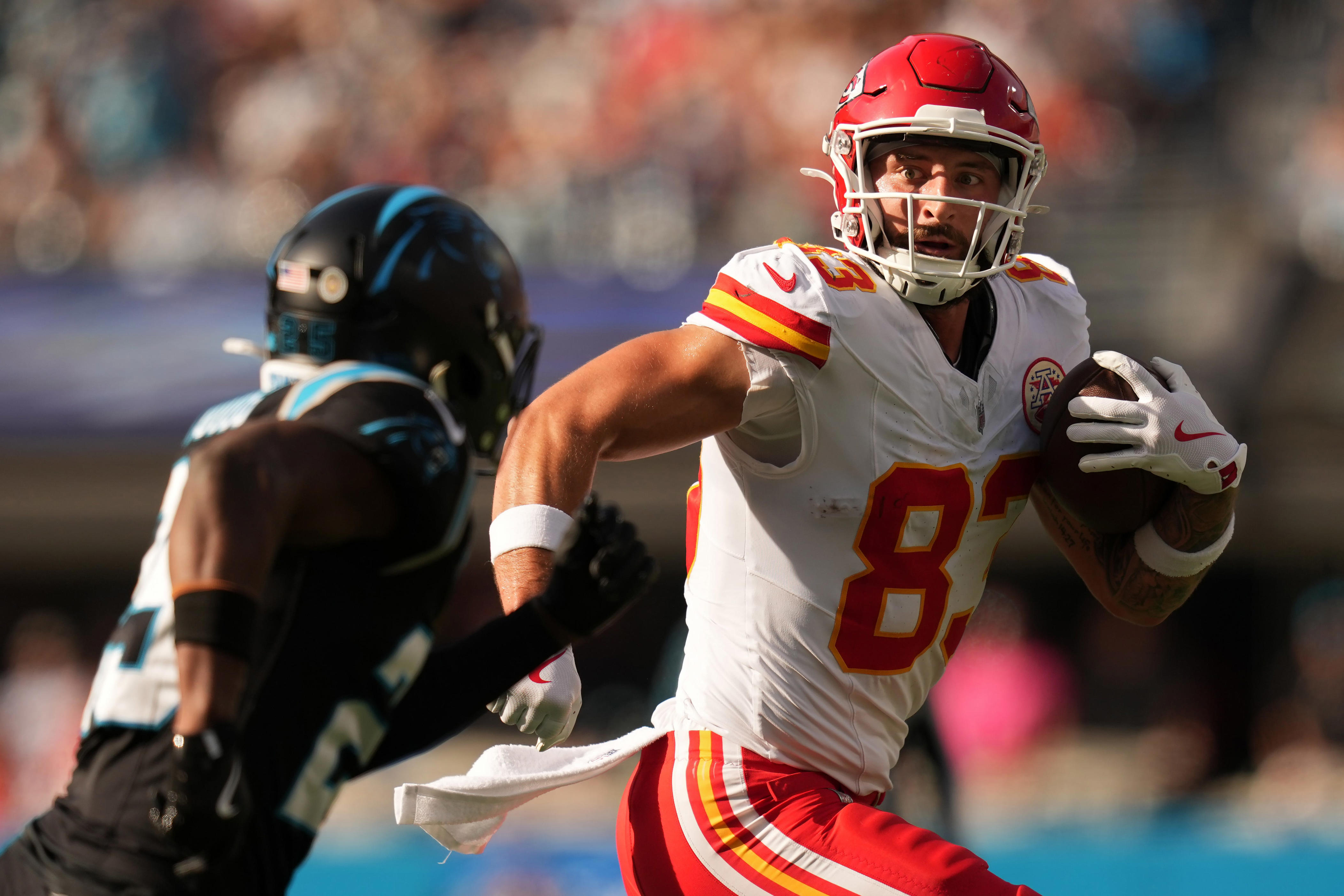 PFF: Rising TE was Chiefs' highest-graded player in Week 12 win over ...