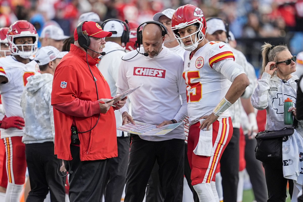 Mahomes' New Backup Finds Parallels in 'Air-Raid' Upbringings