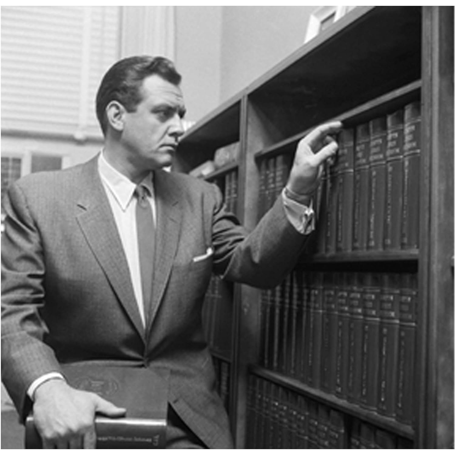 Why "Perry Mason: The Complete Series" is a Must-Have for Classic Court ...