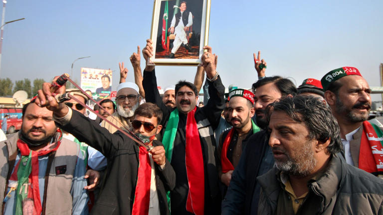 Pakistan's Political Crisis: Imran Khan, PTI And Unrest - Explained Pakistan's Political Crisis: Imran Khan, PTI And Unrest - Explained