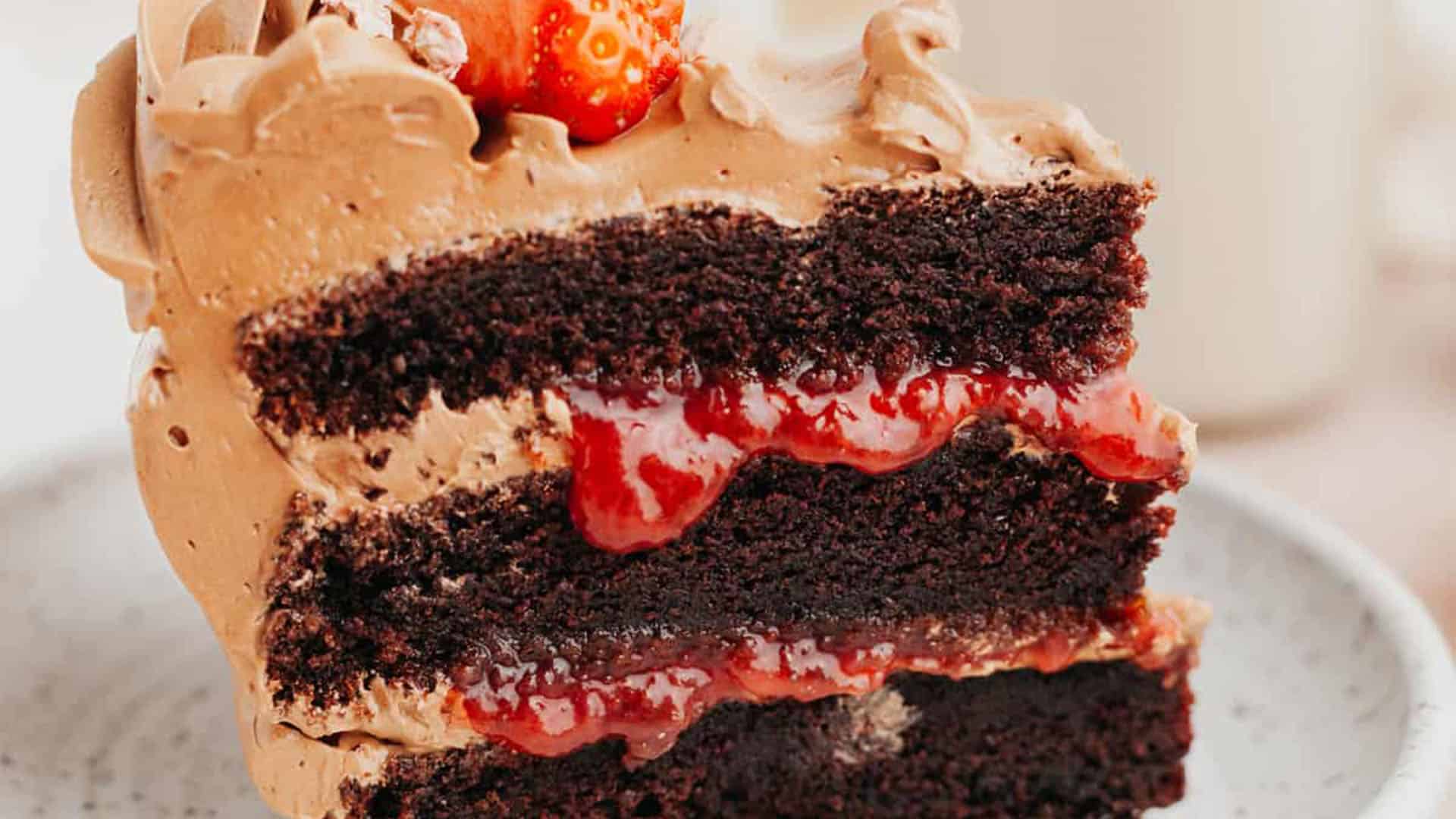 20 Cake Recipes That Will Steal the Show at Your Next Gathering