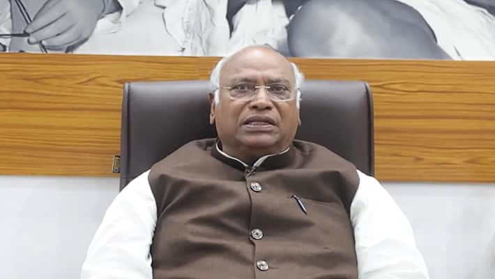 Mallikarjun Kharge seeks suspension of business in Rajya Sabha, demand ... Mallikarjun Kharge seeks suspension of business in Rajya Sabha, demand ...