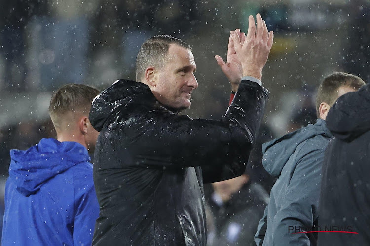Alle prijzen gaan naar Club Brugge: Nicky Hayen verkozen tot beste ... Alle prijzen gaan naar Club Brugge: Nicky Hayen verkozen tot beste ...