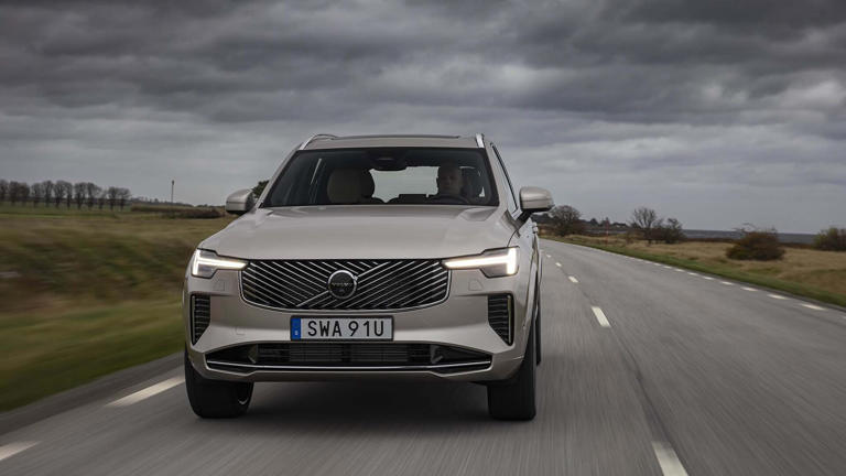 2025.5 Volvo XC90 First Drive: Is This Old Favorite Ready For Today?