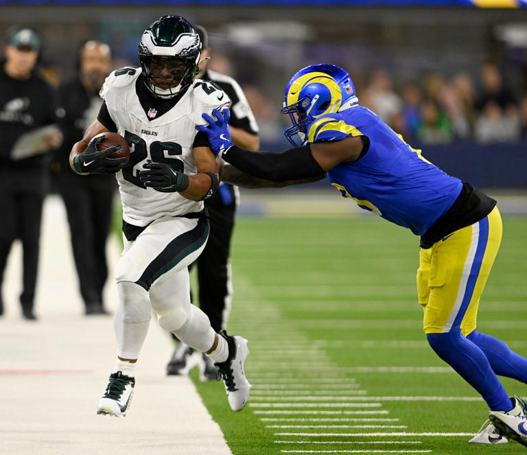 Rams star pass rusher left in awe by Saquon Barkley's 255 rushing yards ...