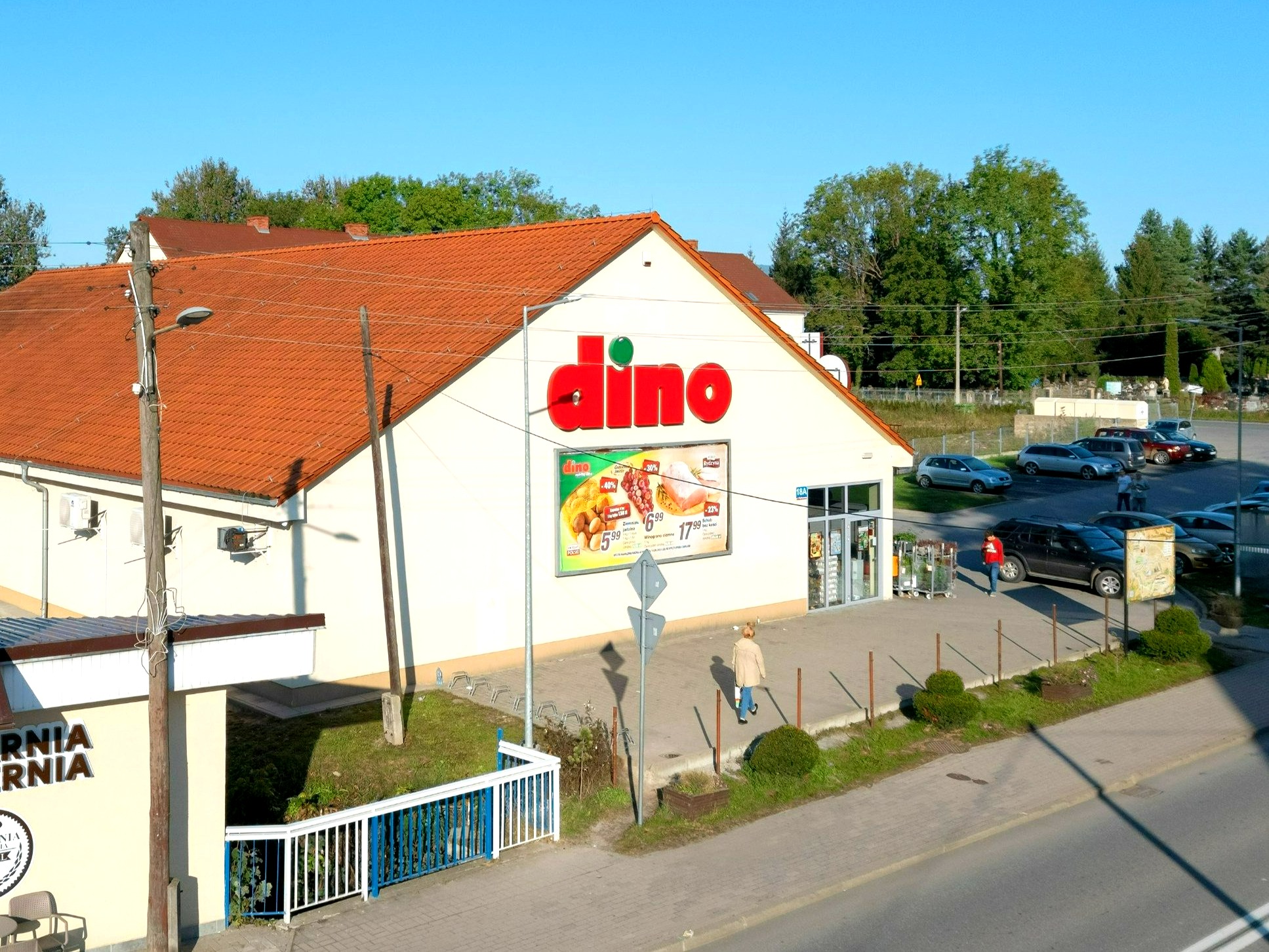 Uwielbiany przez Polaków przysmak w Dino. Cena zdecydowanie zachwyci