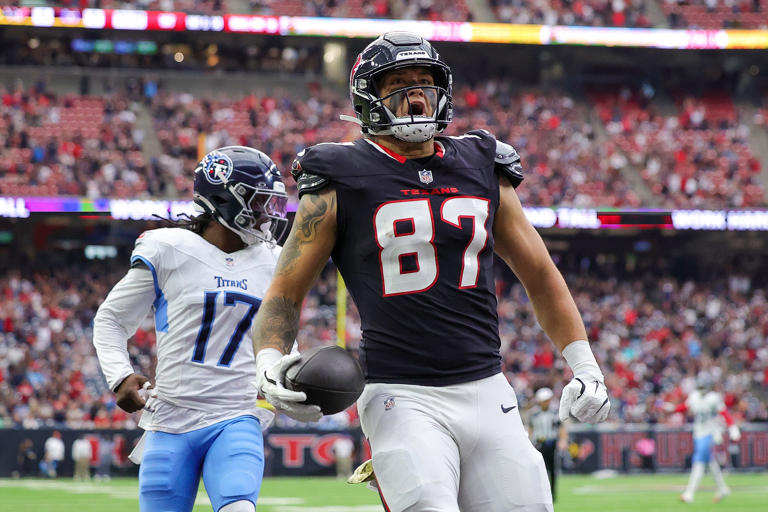 Lexington native and Houston Texans tight end Cade Stover's rookie ...