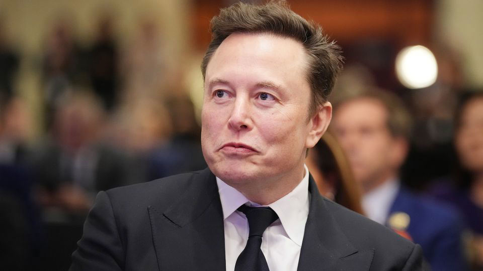 Federal employees fear being targeted online by Musk Federal employees fear being targeted online by Musk