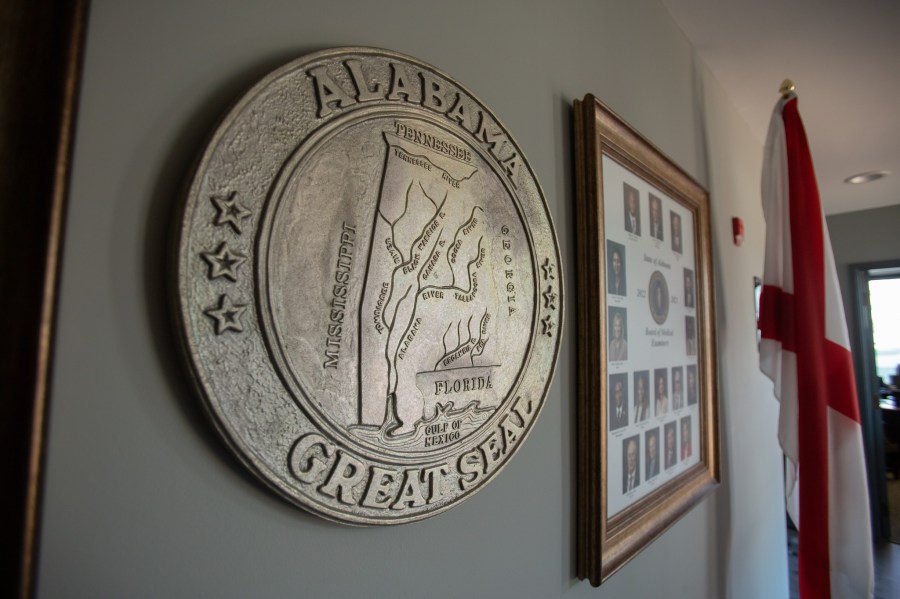 Scottsboro family doctor’s medical license suspended for sexual ...