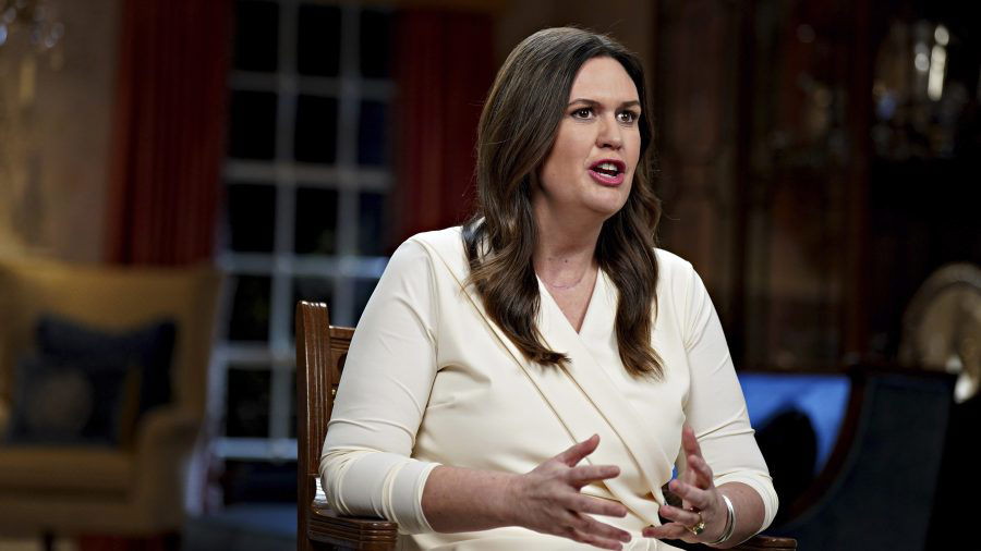 Arkansas Gov. Sarah Huckabee Sanders signs executive order to provide ... Arkansas Gov. Sarah Huckabee Sanders signs executive order to provide ...