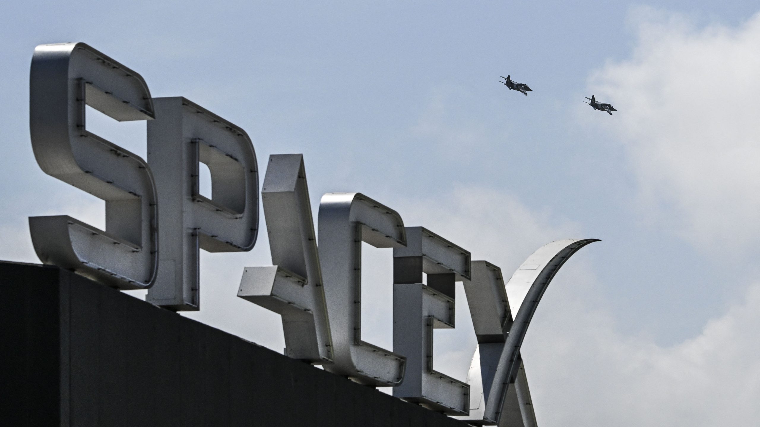 SpaceX gets closer to huge increase in annual Texas launches as FAA ...