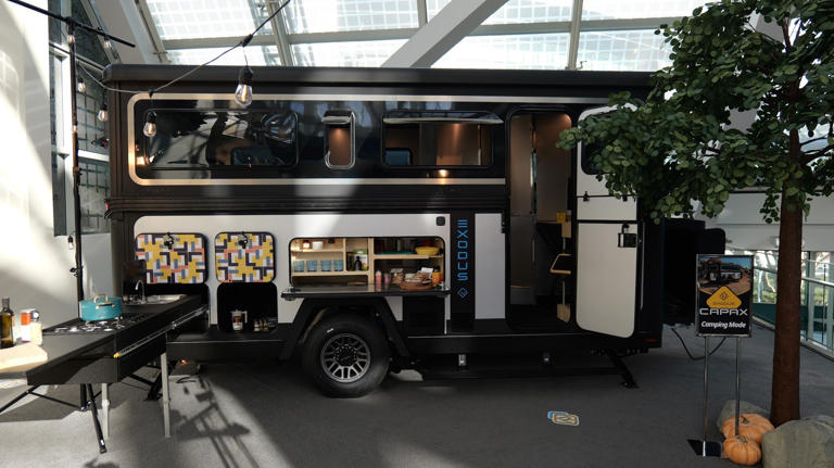 This Adventure Camper Shrinks Down to Fit in Single-Car Garages
