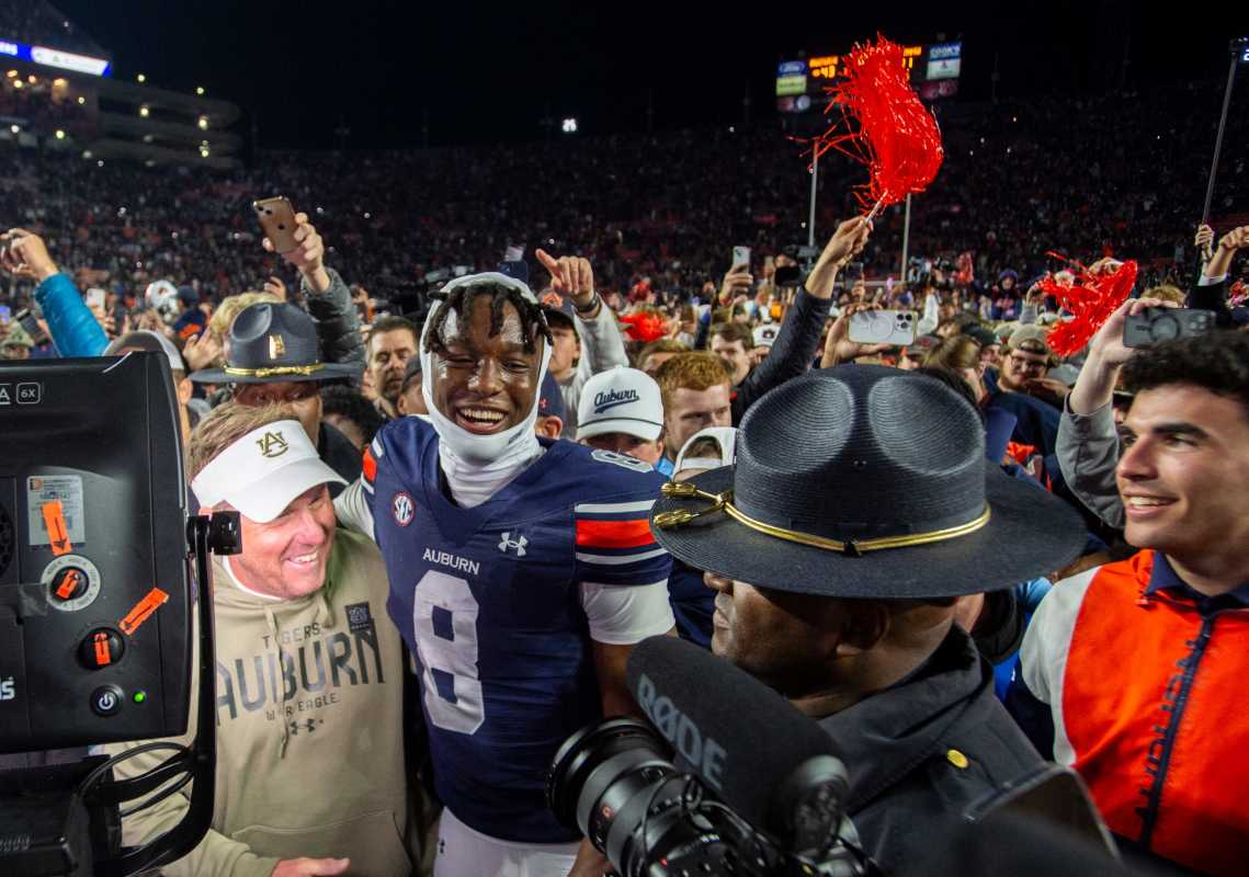 Auburn Dealt Massive Recruiting Blow on Thursday