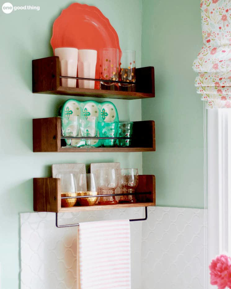 10 Redundant Household Items That Contribute To Clutter