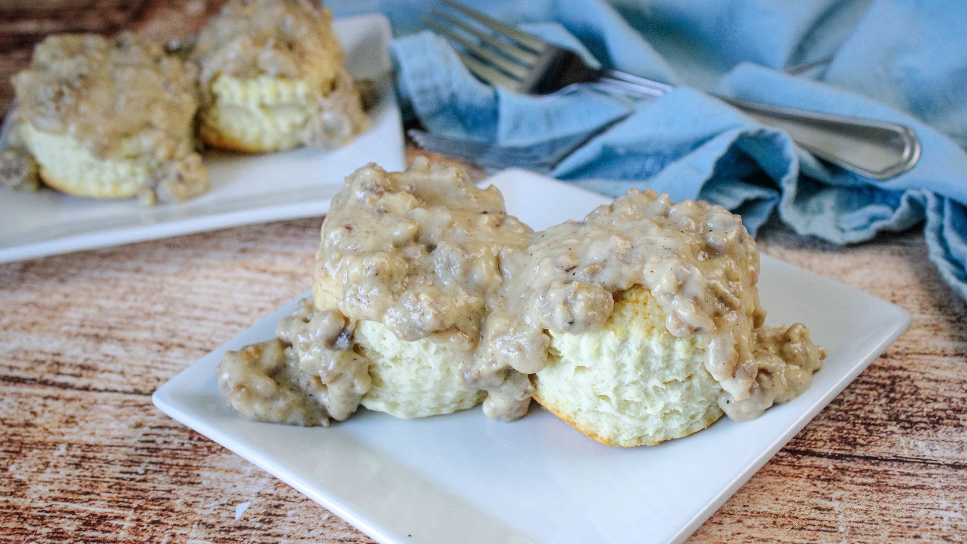 Hearty, These Southern Country Biscuits With Sawmill Gravy Are Such A Treat