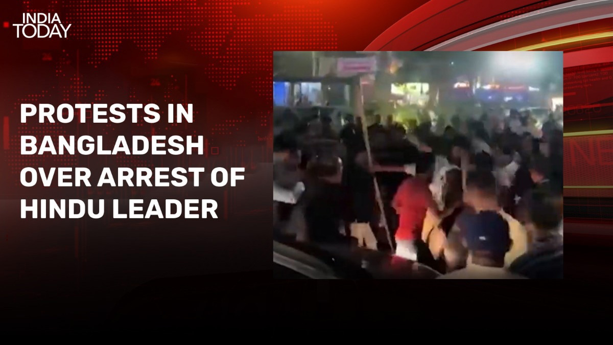 Bangladesh in chaos over priest's arrest; suspense over Maharashtra ... Bangladesh in chaos over priest's arrest; suspense over Maharashtra ...