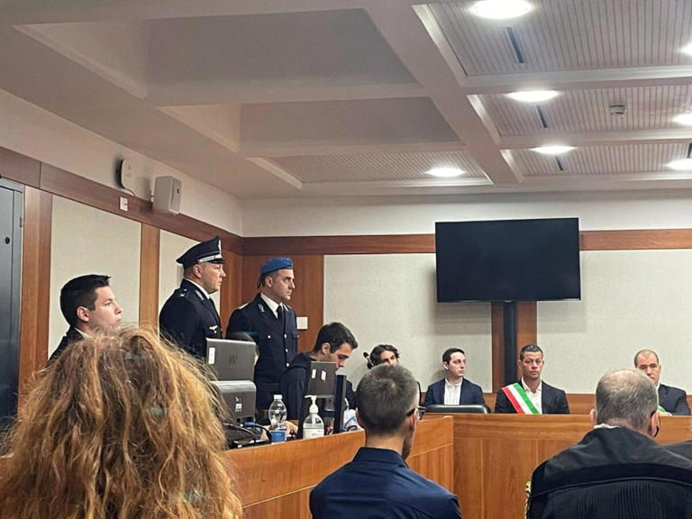 Giulia Cecchettin, la sentenza: Filippo Turetta condannato all’ergastolo Giulia Cecchettin, la sentenza: Filippo Turetta condannato all’ergastolo