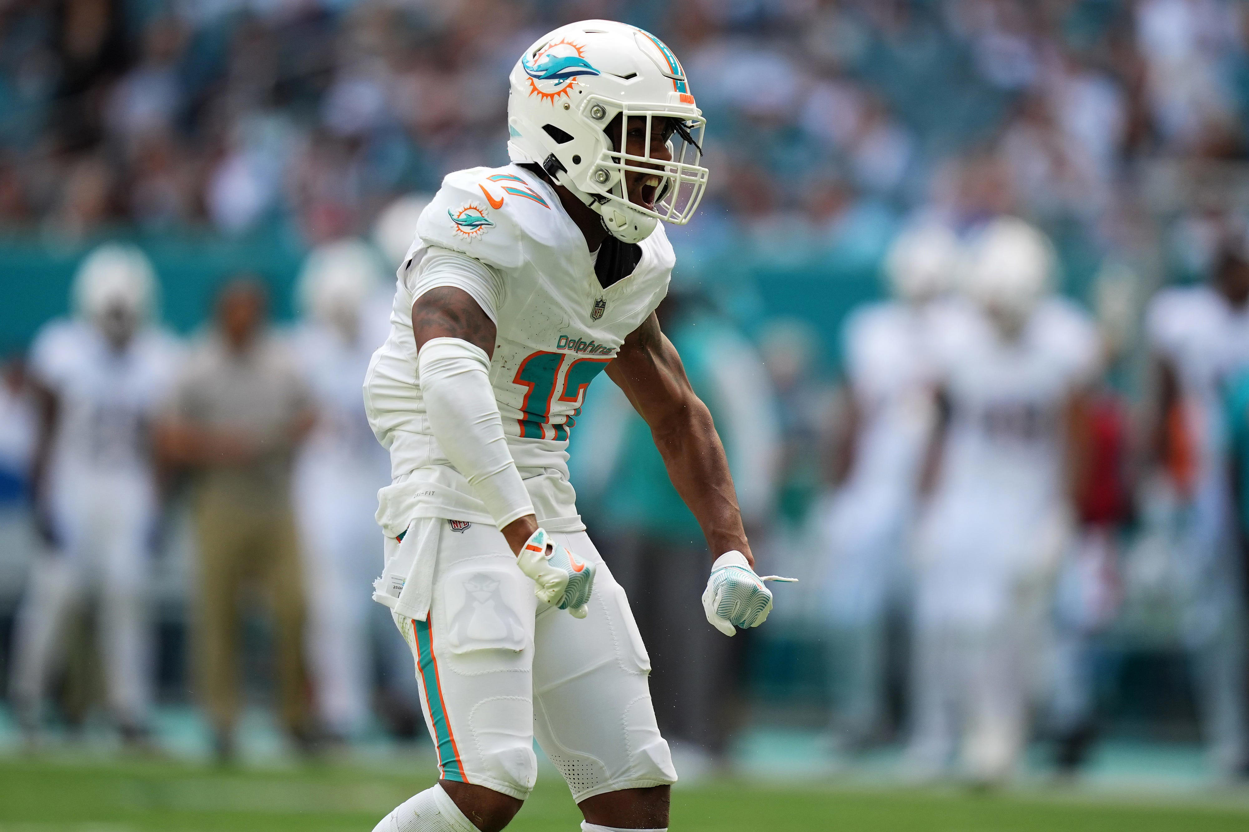 Miami Dolphins' Tua Tagovailoa, Jaylen Waddle, Chop Robinson shine in ... Miami Dolphins' Tua Tagovailoa, Jaylen Waddle, Chop Robinson shine in ...