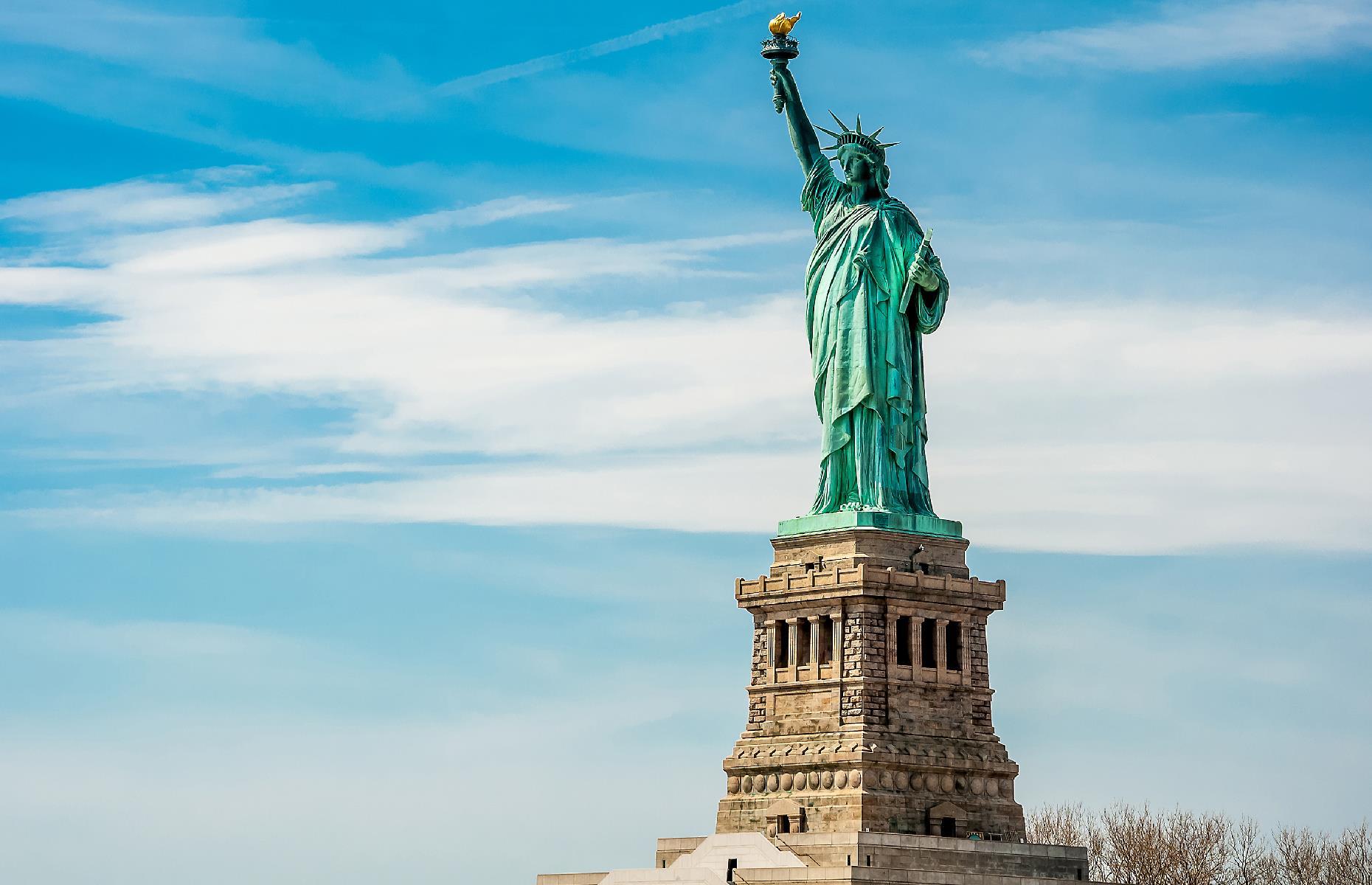 30 Budget-Friendly Bucket-List Experiences In America, Beyond