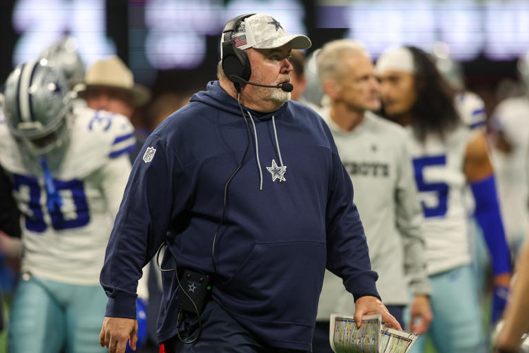 Jerry Jones answers whether he is open to Mike McCarthy extension Jerry Jones answers whether he is open to Mike McCarthy extension