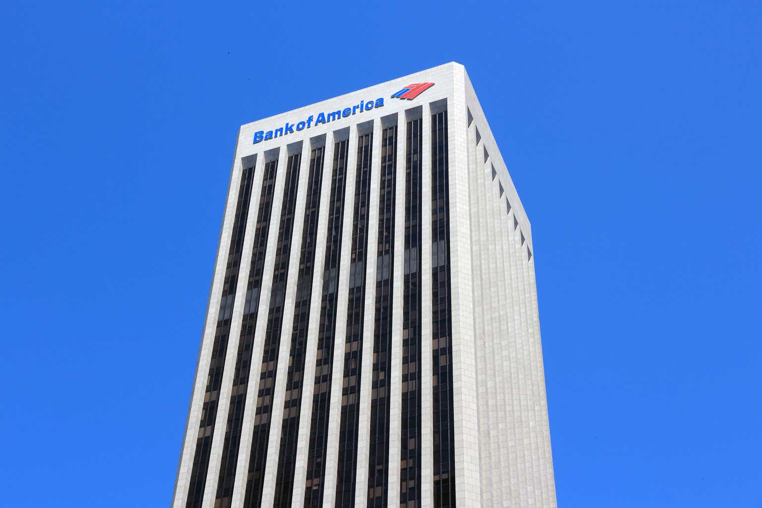 Bank of America keeps a closer eye on junior bankers' hours - report