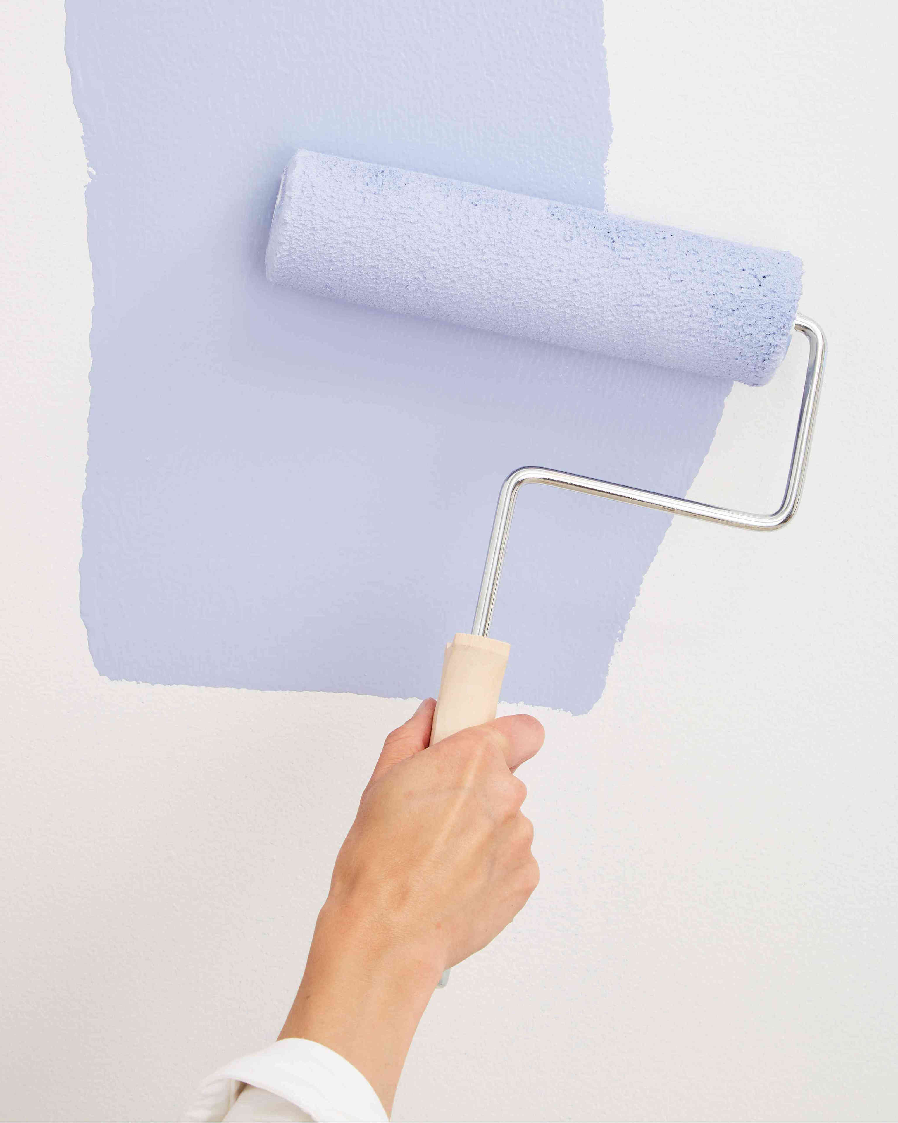 A Step-by-Step Guide to Painting Walls Like a Pro