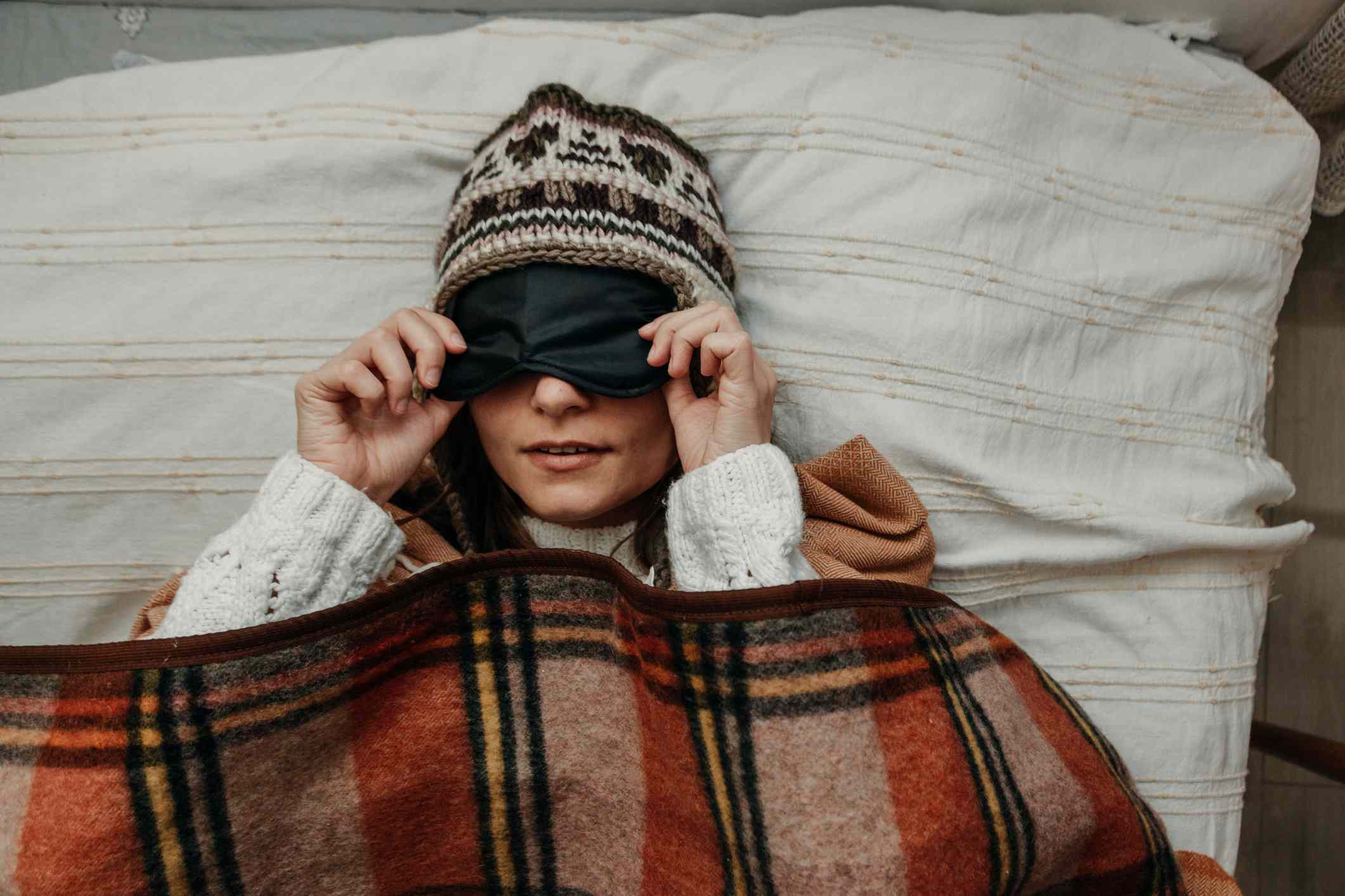 Does Sleeping in a Cold Room Improve Sleep Quality? What To Know