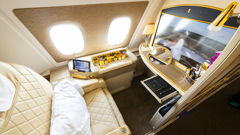 Business Class Vs. First Class: What Are The Main Differences? Business Class Vs. First Class: What Are The Main Differences?