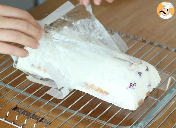 Raspberry tiramisu cake log