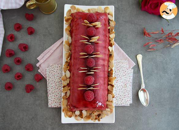 Raspberry tiramisu cake log