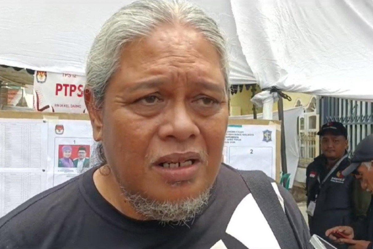 Sukarelawan Kotak Kosong Optimistis Menang Lawan Eri-Armuji di Pilkada ... Sukarelawan Kotak Kosong Optimistis Menang Lawan Eri-Armuji di Pilkada ...