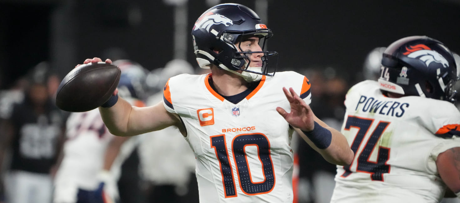 NFL Week 18 Preview: Picks & Predictions (Chiefs vs. Broncos)