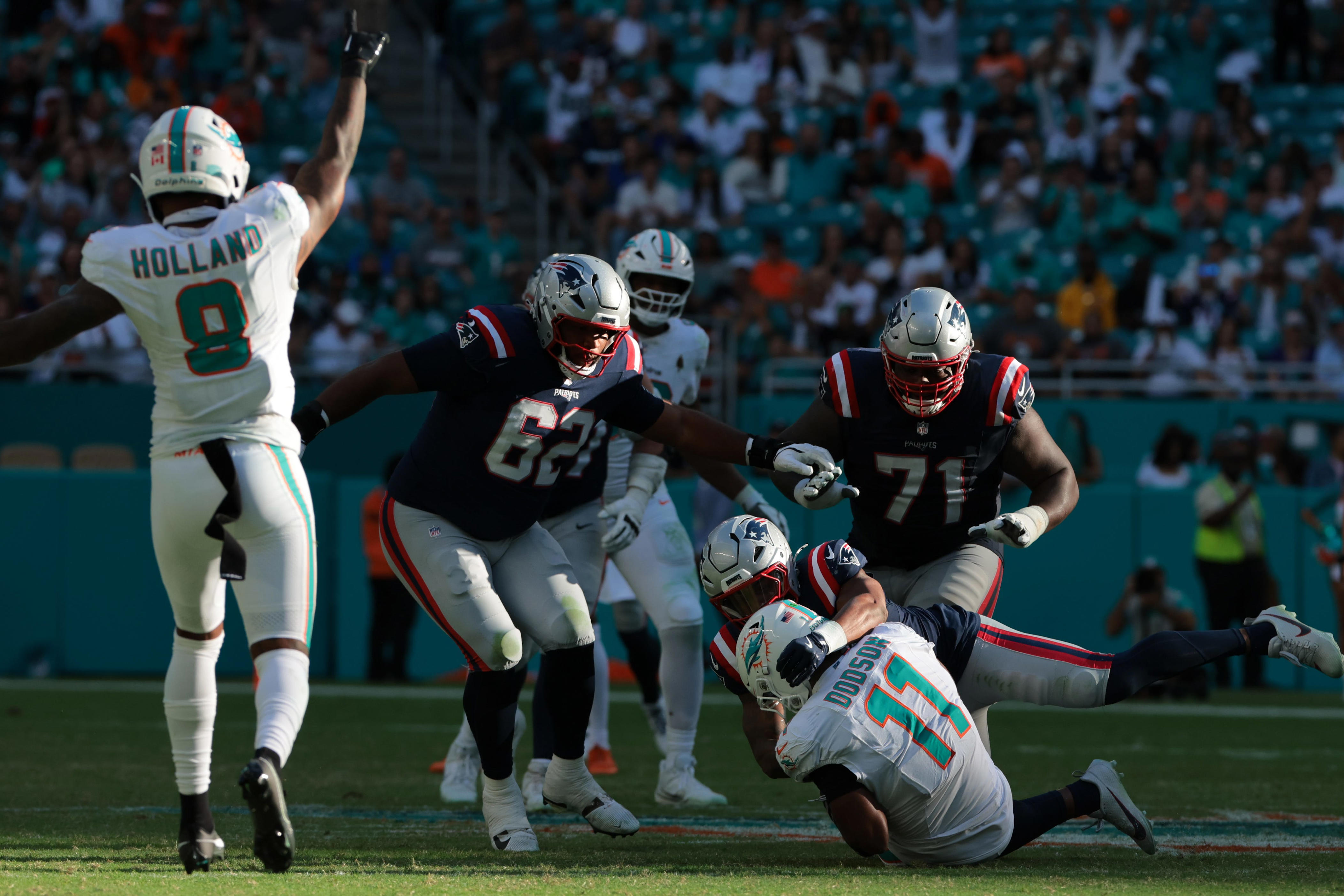 Miami Dolphins LB Tyrel Dodson ready for work, as Mom always said