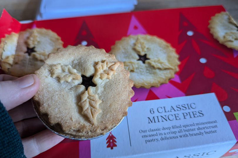 Asda, Aldi, Lidl, Morrisons, M&S, Tesco and Sainsbury's mince pies ... Asda, Aldi, Lidl, Morrisons, M&S, Tesco and Sainsbury's mince pies ...