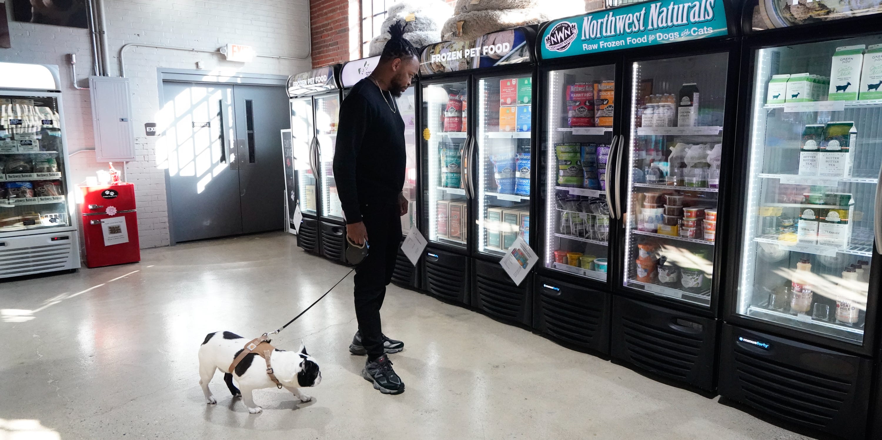 Can I bring my dog, gun or camera into an Arizona grocery store? What ...