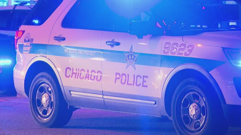 Chicago crime: Woman critically wounded, man injured in shooting