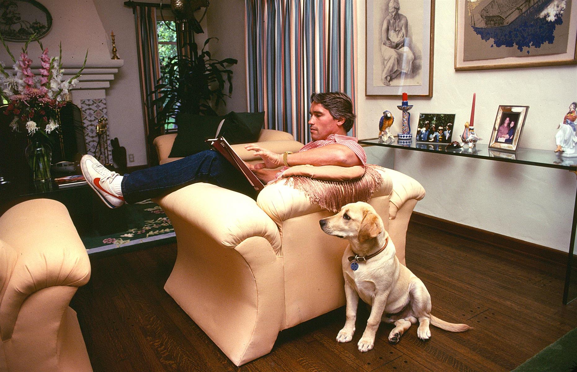 See Rare Photos Of World’s Most Iconic Stars At Home