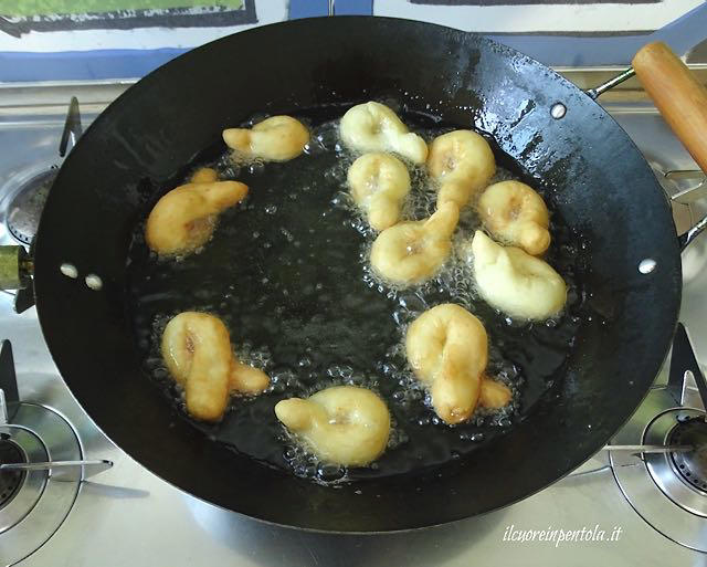 Zeppole di ricotta