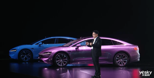 华为杀疯了：智界新S7价格对标小米，尊界S800预售100-150万元！