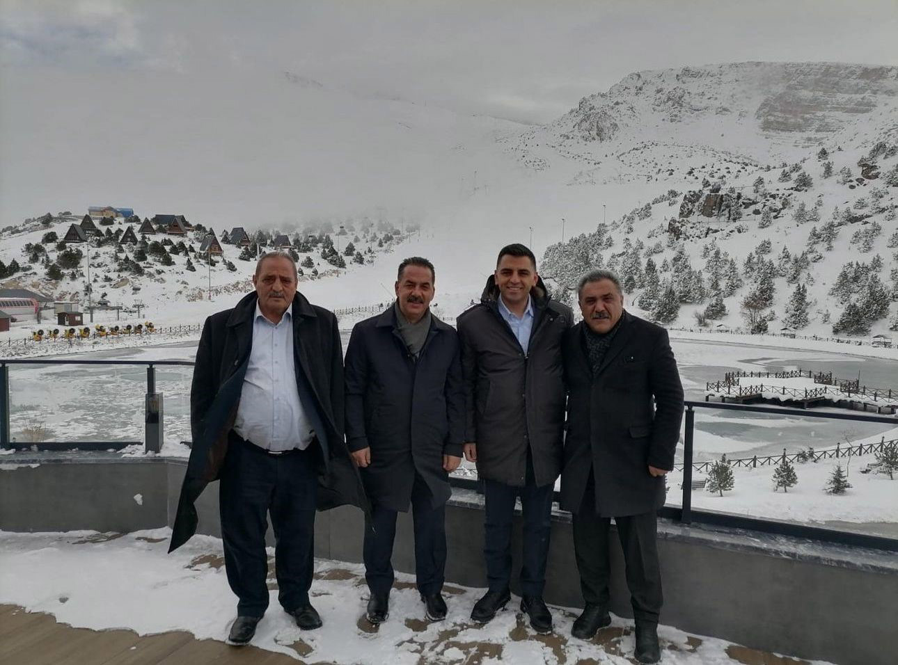 Erzincan İl Genel Meclisi Ergan Kayak Merkezi’nde Erzincan İl Genel Meclisi Ergan Kayak Merkezi’nde