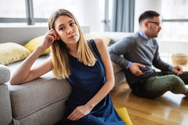 14 Honest Reasons Why So Many Amazing Women Stay With Mediocre Men