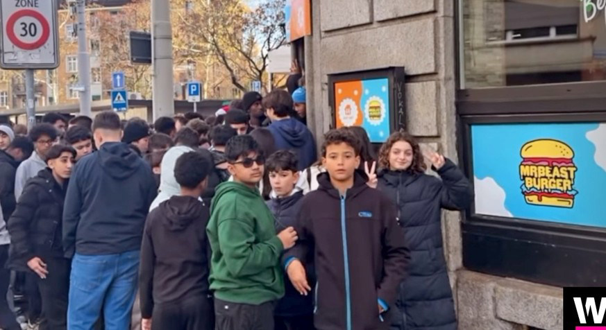Ansturm auf Hamburger von umstrittenem YouTuber in Zürich Ansturm auf Hamburger von umstrittenem YouTuber in Zürich