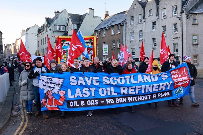 Politicians must be 'bold' to secure Grangemouth future and end ...