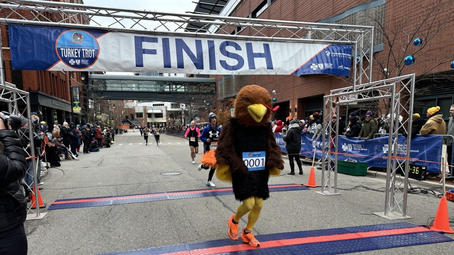 32nd annual GRPS Turkey Trot sees record number of runners