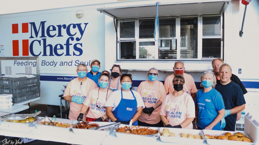 Mercy Chefs serving Thanksgiving meals in North Carolina