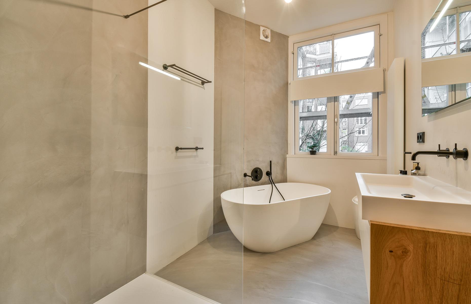 Are you a terrible house guest? Bad habits you might be guilty of