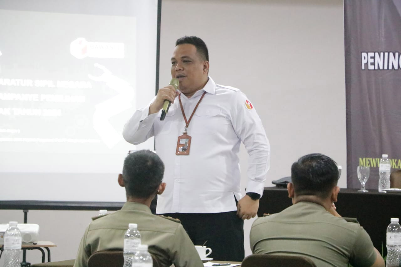 Pilwalkot Bogor: Kasus Suap Oknum Komisioner KPU Mulai Digarap Bawaslu Pilwalkot Bogor: Kasus Suap Oknum Komisioner KPU Mulai Digarap Bawaslu