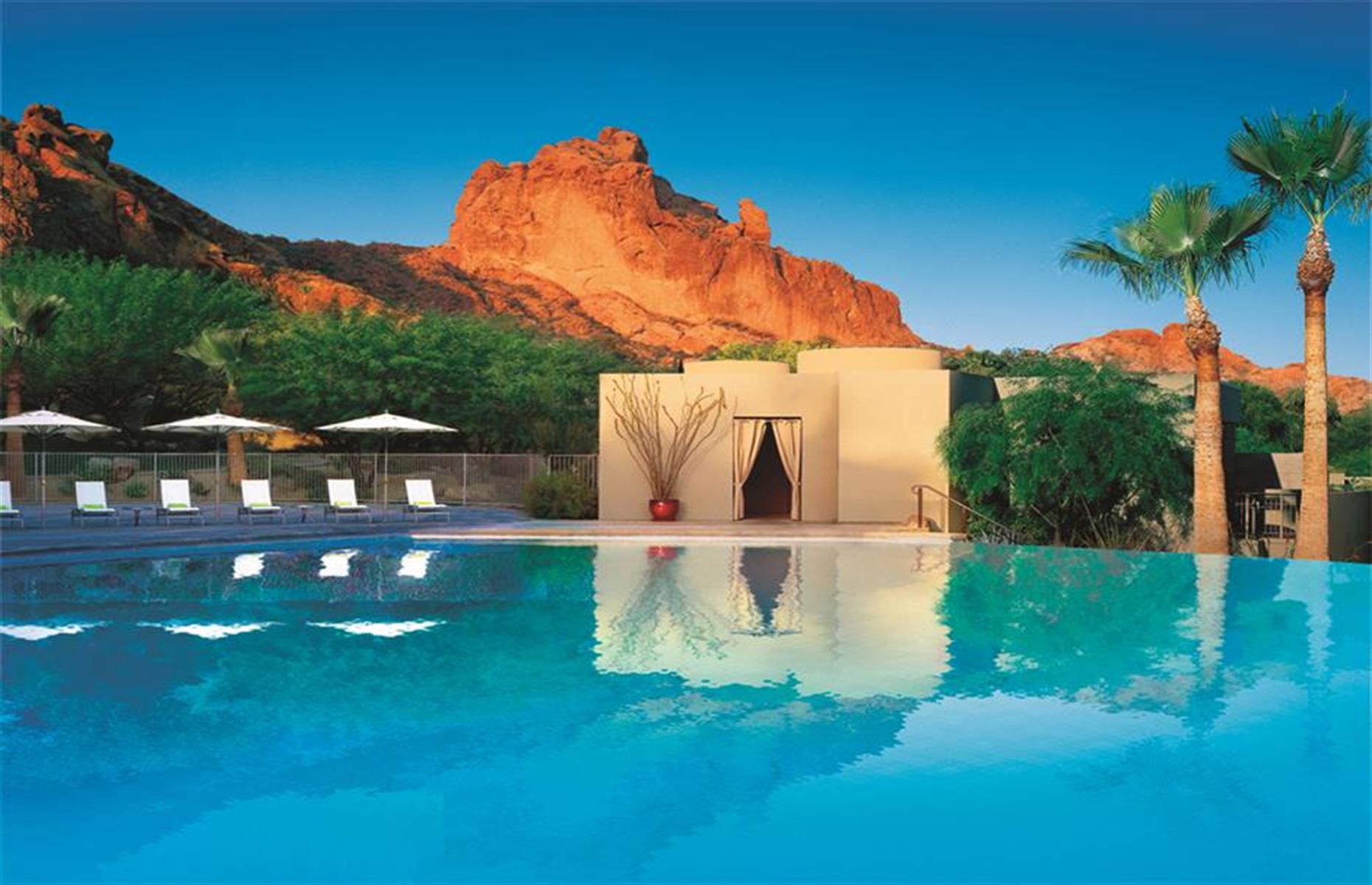 You'll love the world's most luxurious hotel pools