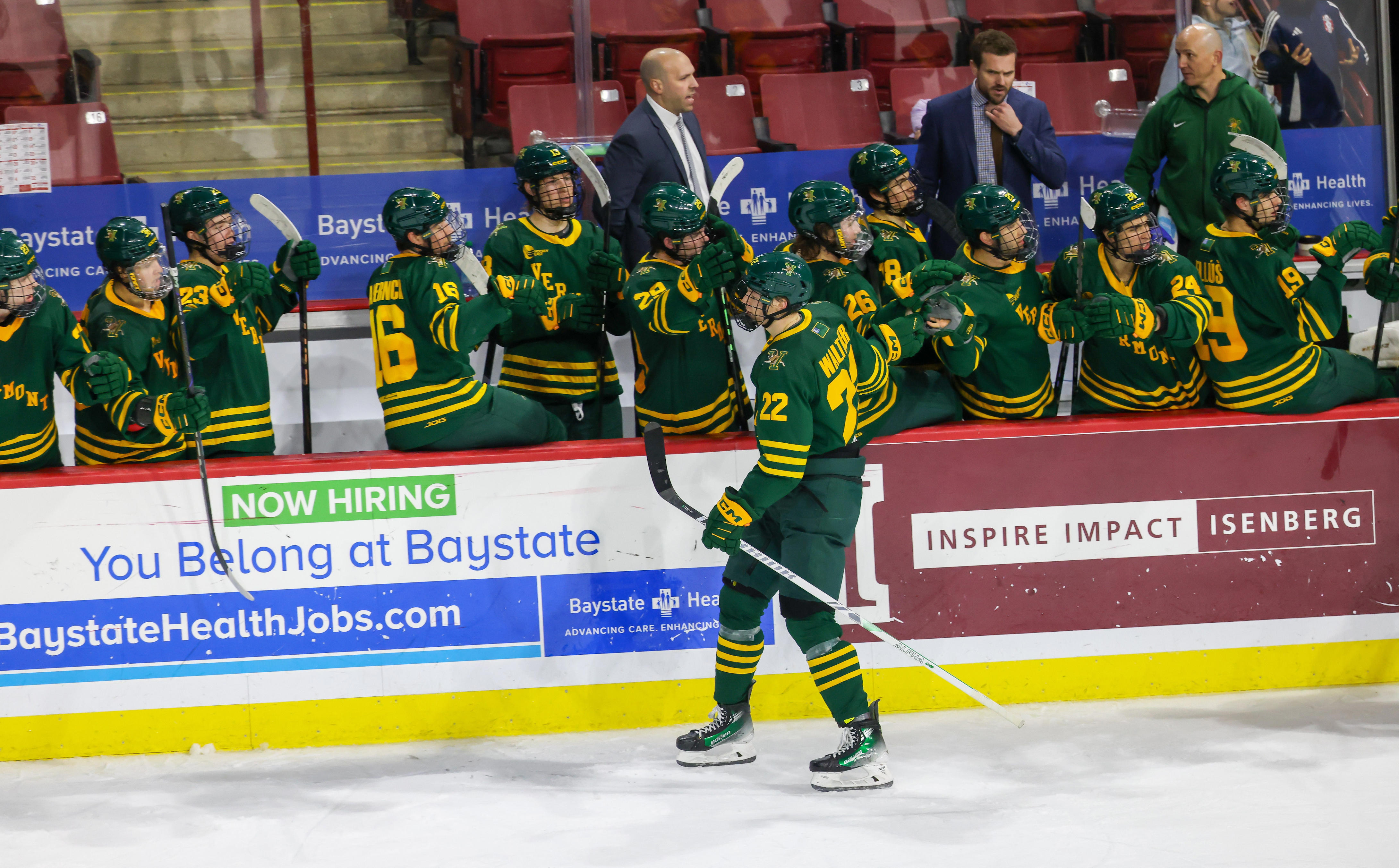 Schedules for Vermont men's, women's hockey teams for 2025-26 season
